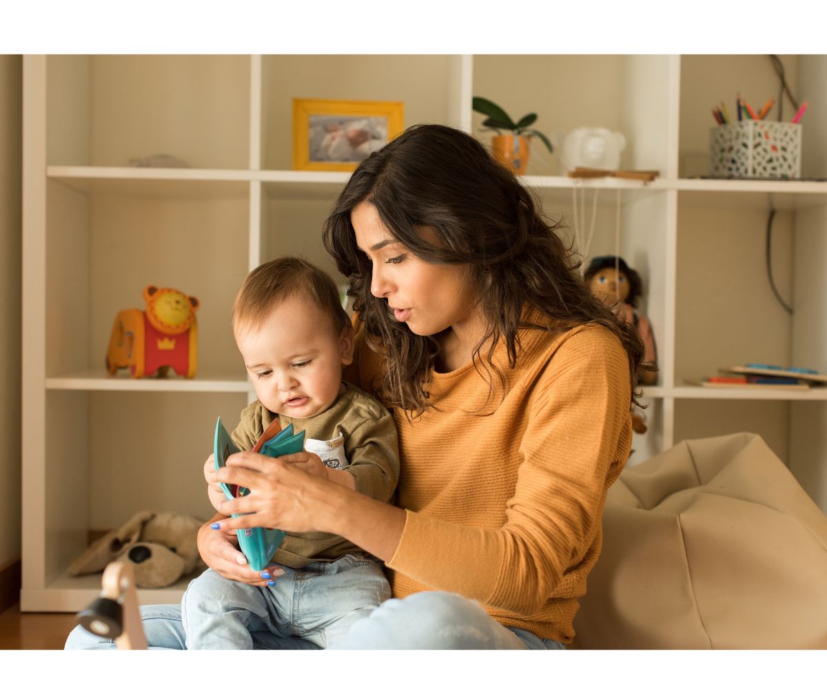 What To Wear as a Homemaker - flourishinghomemaker.com